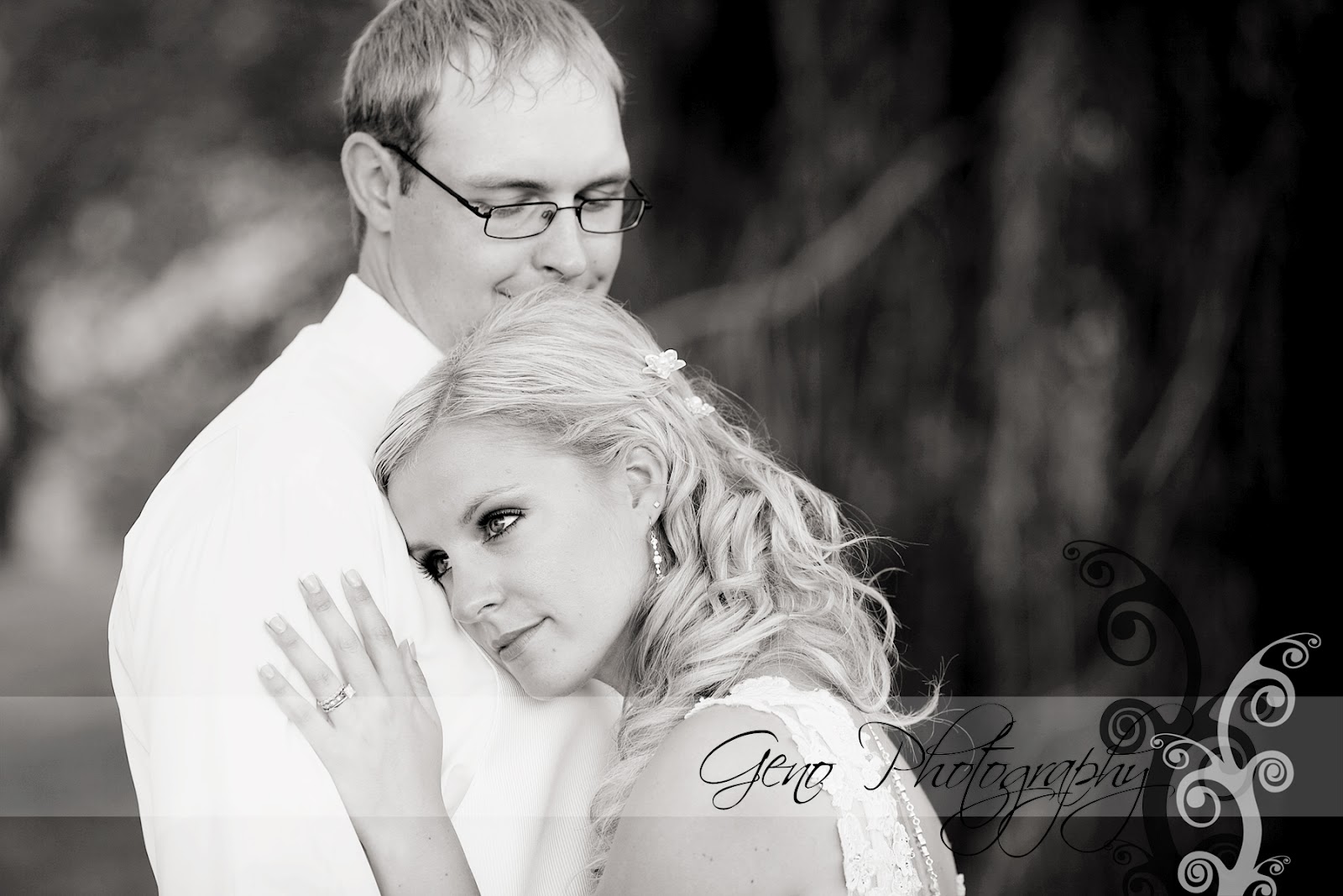 { Ask Cynthia }: Vendor Spotlight | Geno Photography