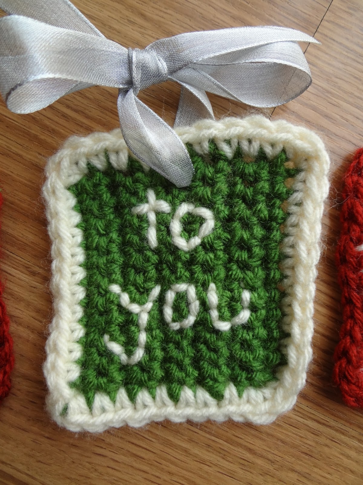 Fiber Flux: Free Crochet Pattern...Stitchy Gift Tags!