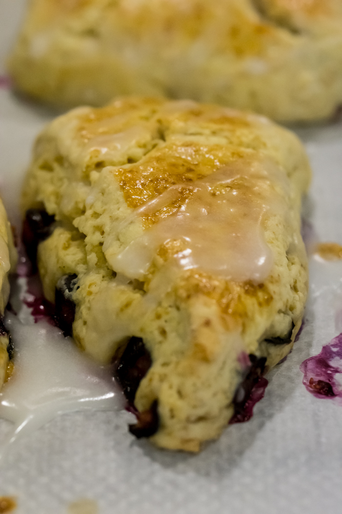 BANNOCK SCONES ESCOCESES DE ARÁNDANOS CON GLASEADO DE LIMÓN - Magdalena ...