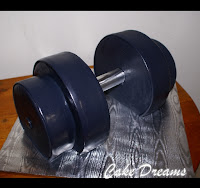 CAKE DREAMS: Dumbbell birthday cake