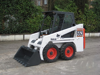 Mini Incarcatoare frontale BOBCAT 553 second hand An 2002 PRET 10.500 Euro