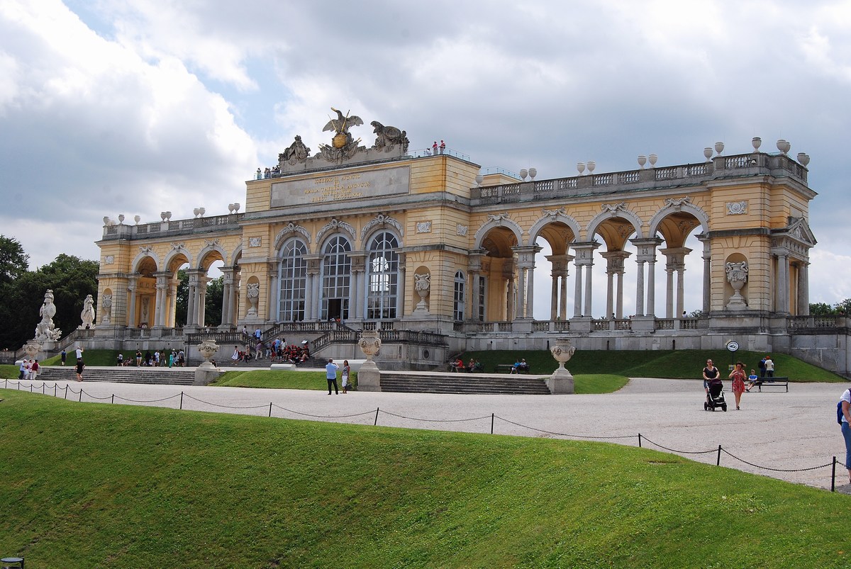 Autriche - le château de Schönbrunn, l'écrin viennois - Les routes de ...