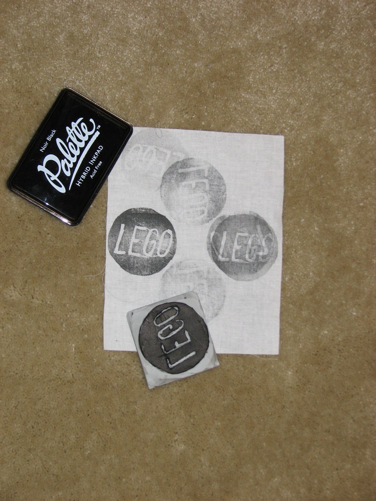 The Crafty Quilter's Closet: December 2011