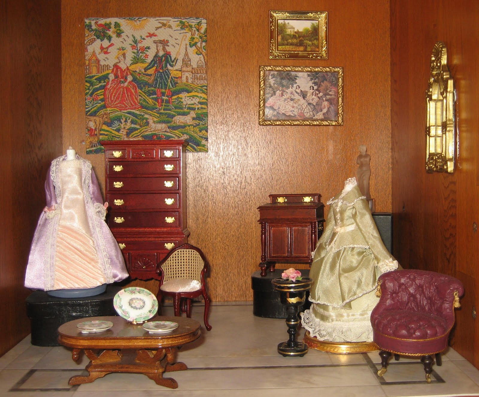 dolls houses and minis: Miniature Museum: Georgian and Victorian Room