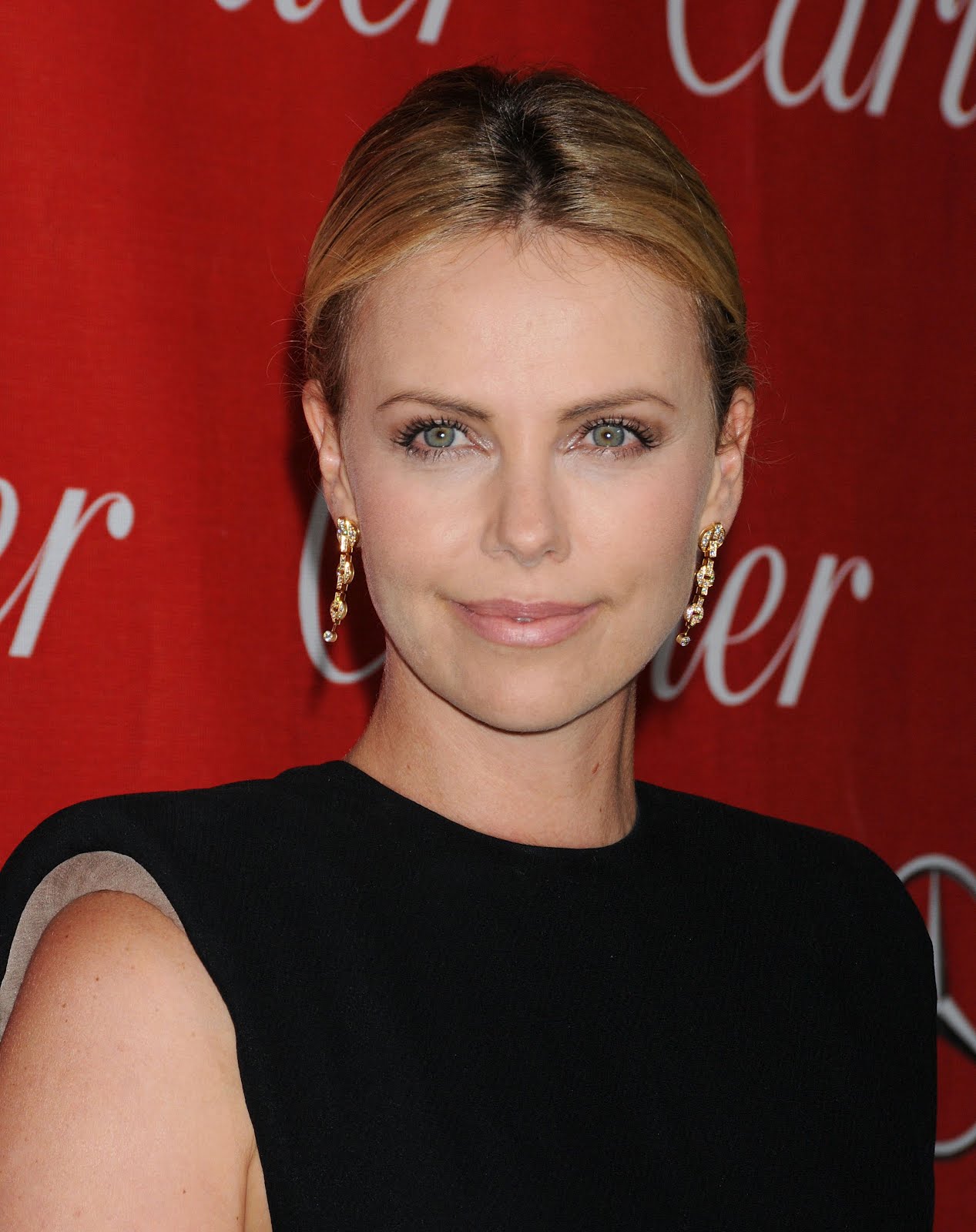 Charlize Theron Latest HQ Pictures ~ Hollywood Gossip, Celebrity ...
