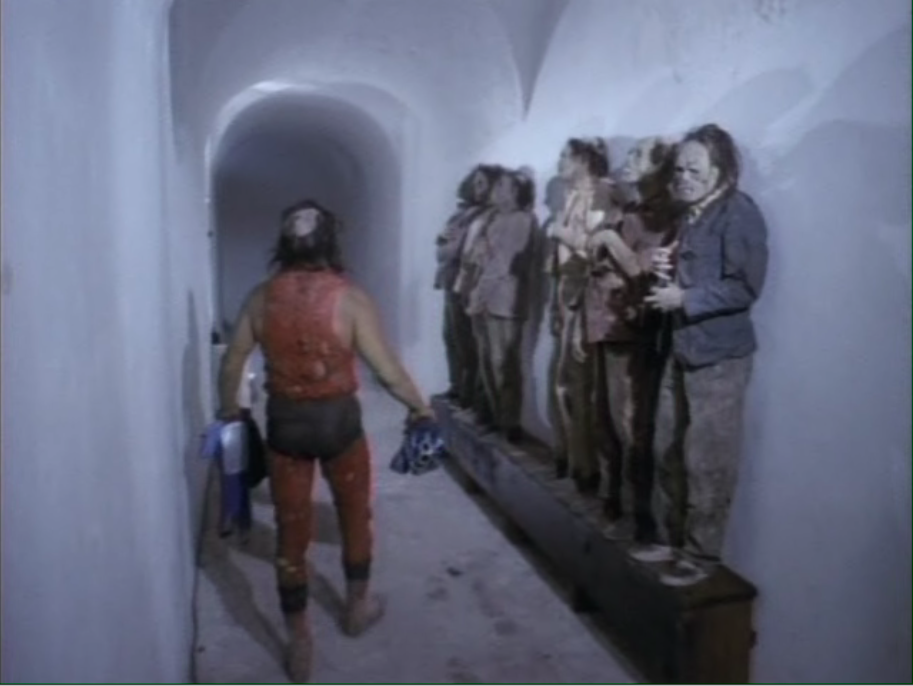 El año de El Santo (The Year Of El Santo): Week 31: Santo en Las momias ...