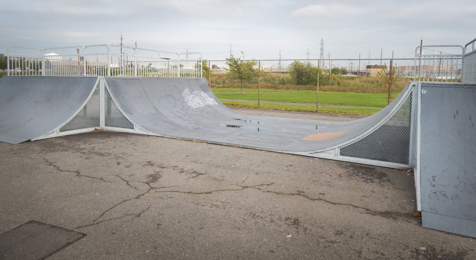 Elizabeth - Skate Park (Mattano)