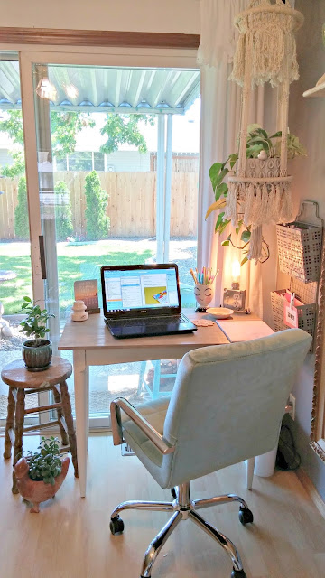 How To Create a Small Office Space When You Have No Space - Little ...