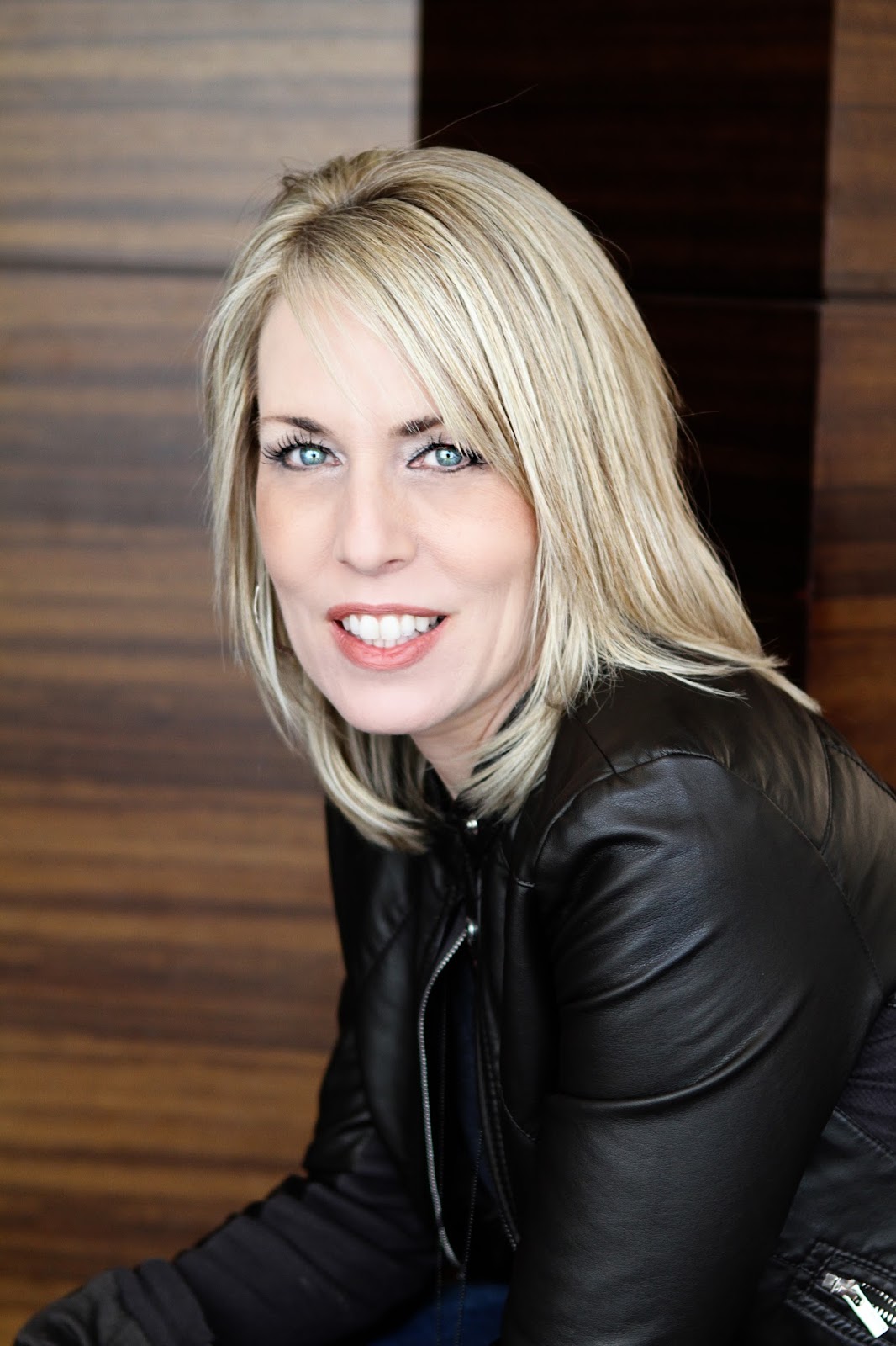 Viviendo entre libros.: Reseña: El juramento