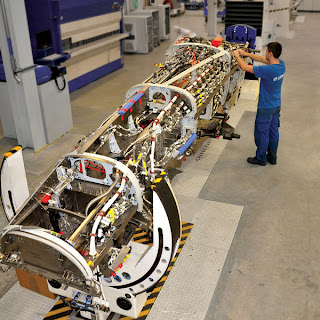 A350 XWB News: Engine Pylon, a critical subassembly manufactured in ...