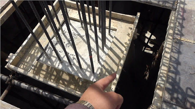 Column top drop panel reinforcement detail with drawing plan