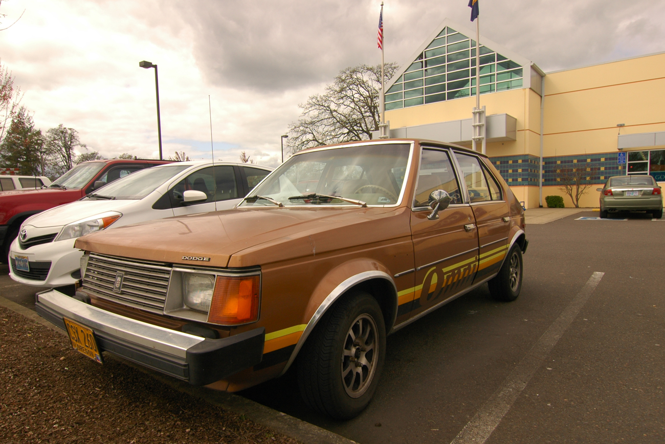 OLD PARKED CARS.: 1978 Dodge Omni.