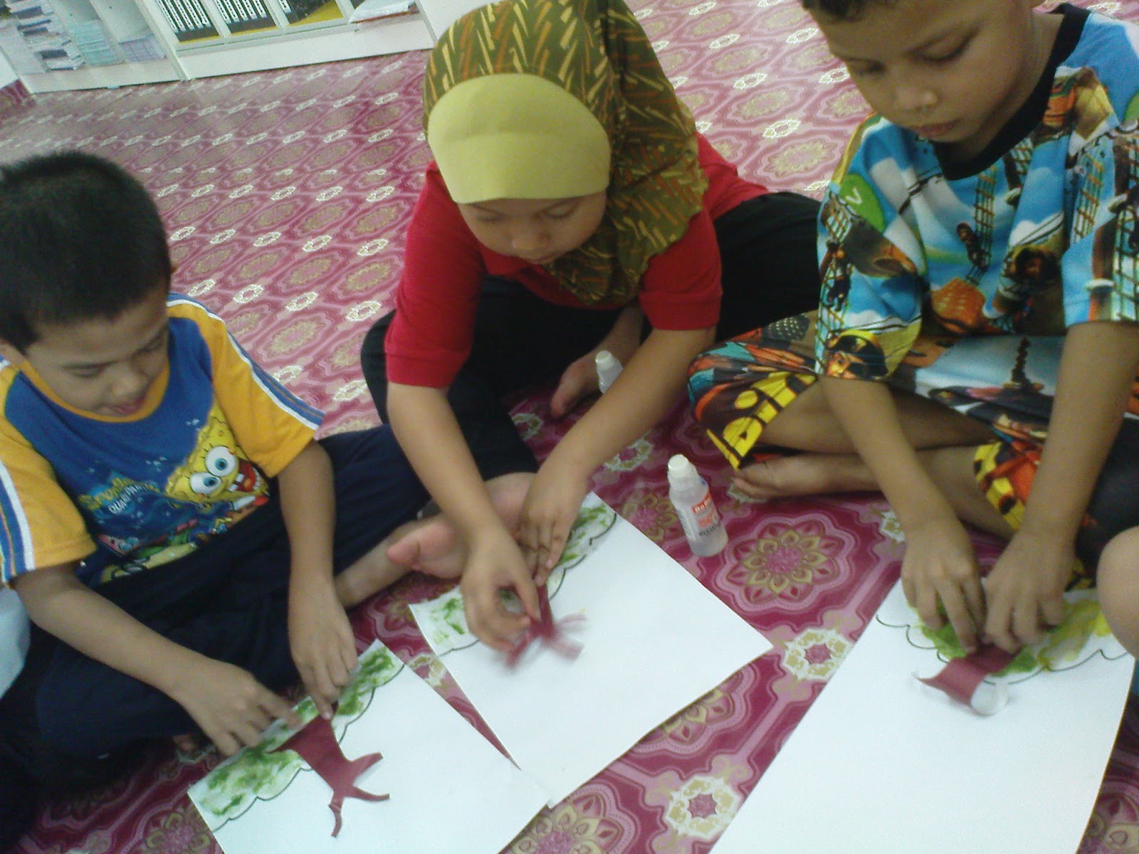 craft and children arts: KOLAJ POKOK