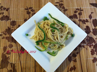 The Sizzling Pan: Spooky Halloween Pasta! Spaghetti with Worms ...