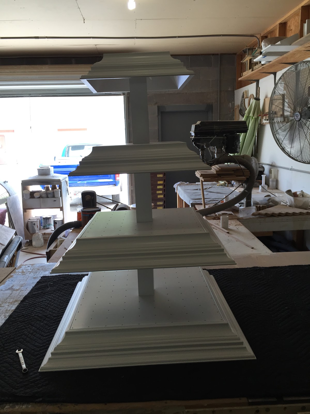 Mikes Amazing Stands: Assembly Instructions