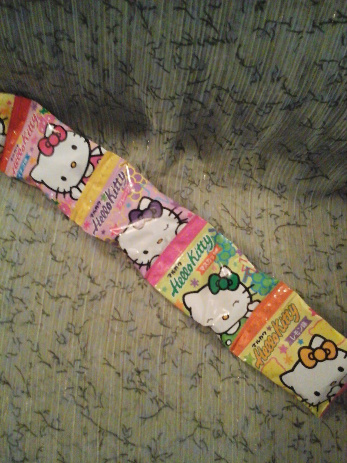 It Started With the Library...: Hello Kitty Gum Review