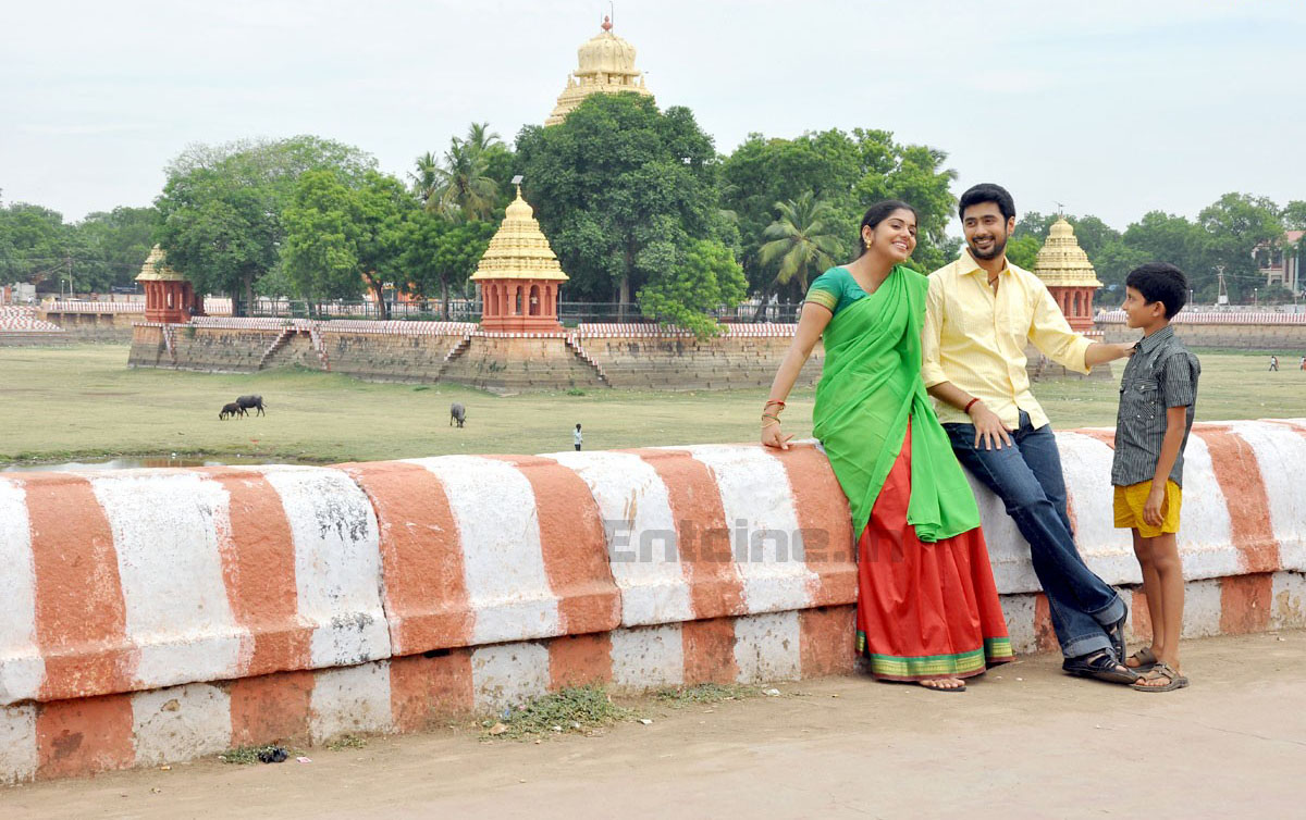 Entire Cinema Gallery - Movie Posters, Movie Gallery, Movie Stills ...