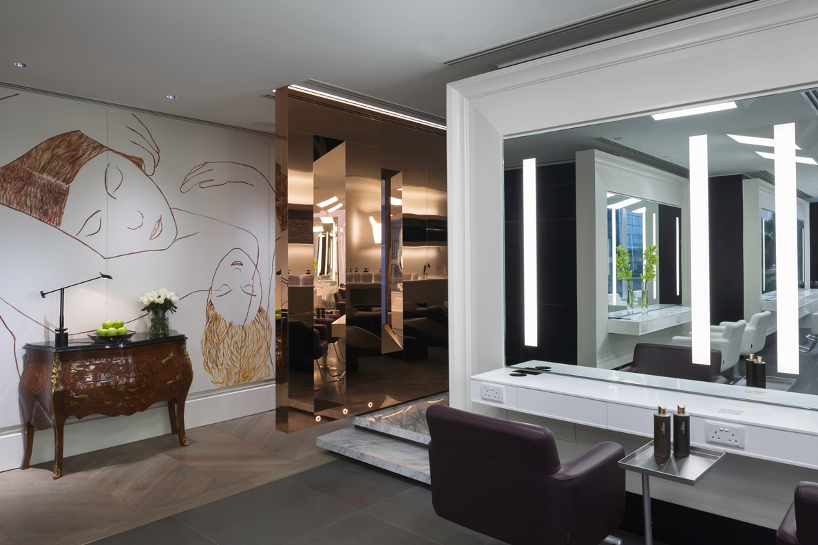 Parisian chic meets modern elegance: Upscale hair salon BRUNEBLONDE ...