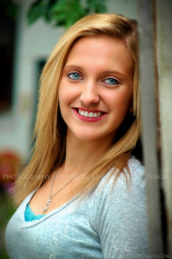 Choke Cherry Photography & Design - The Blog: Senior Portraits - Holly ...