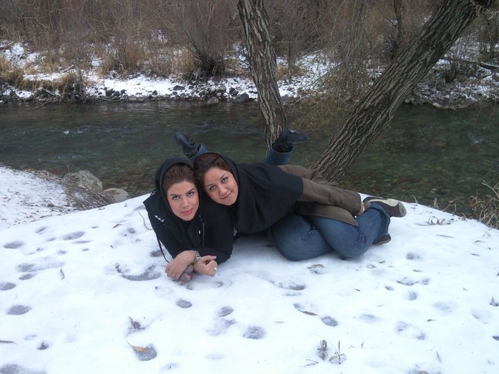 Beautiful Arab Women Photo Collections Two Arabic Girls Enjoying Thier beautiful-arab-women-photo-collections-two-arabic-girls-enjoying-thier