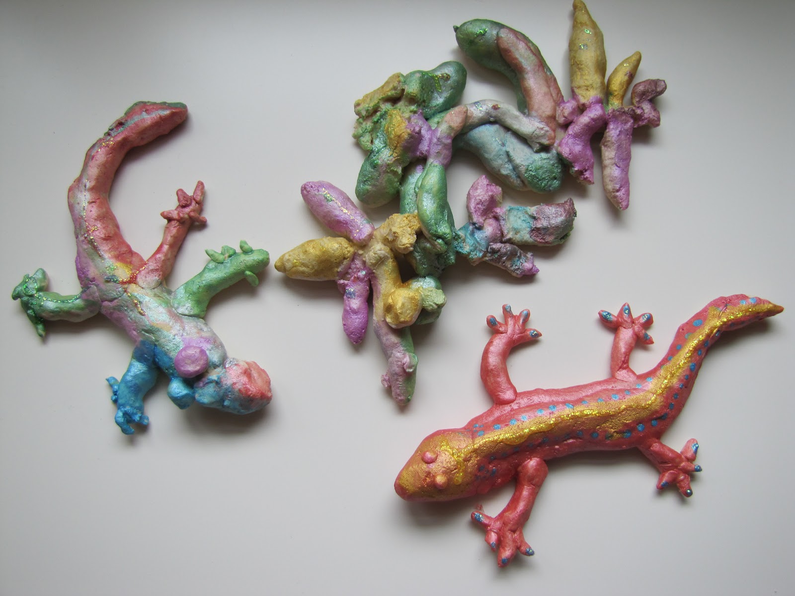 Homeschool with Five in a Row's The Salamander Room | School Time Snippets