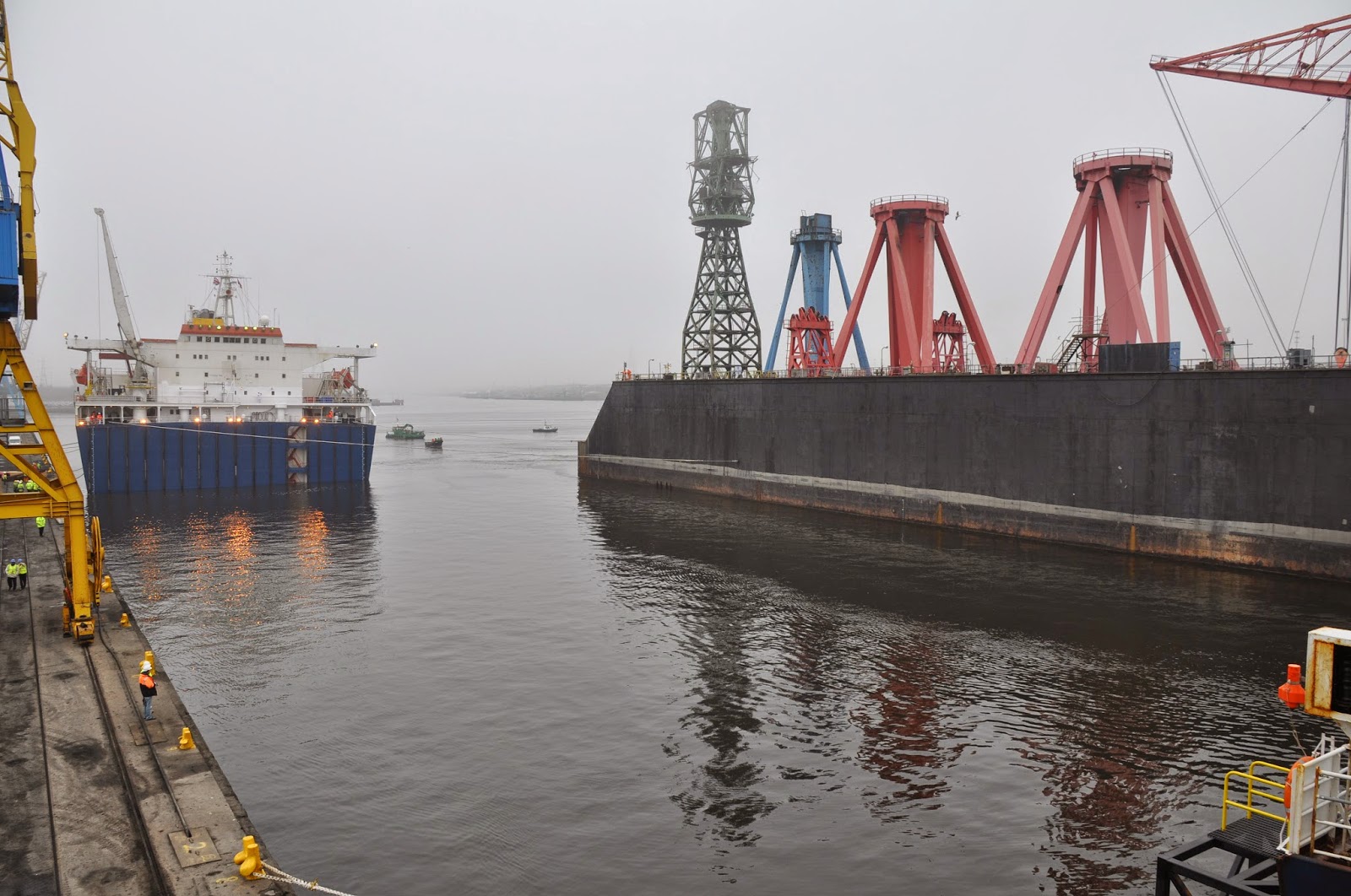 CAPT. GOPAL JHA: TRANSPORTATION OF FLOATING DOCK FROM SWAN HUNTER ...