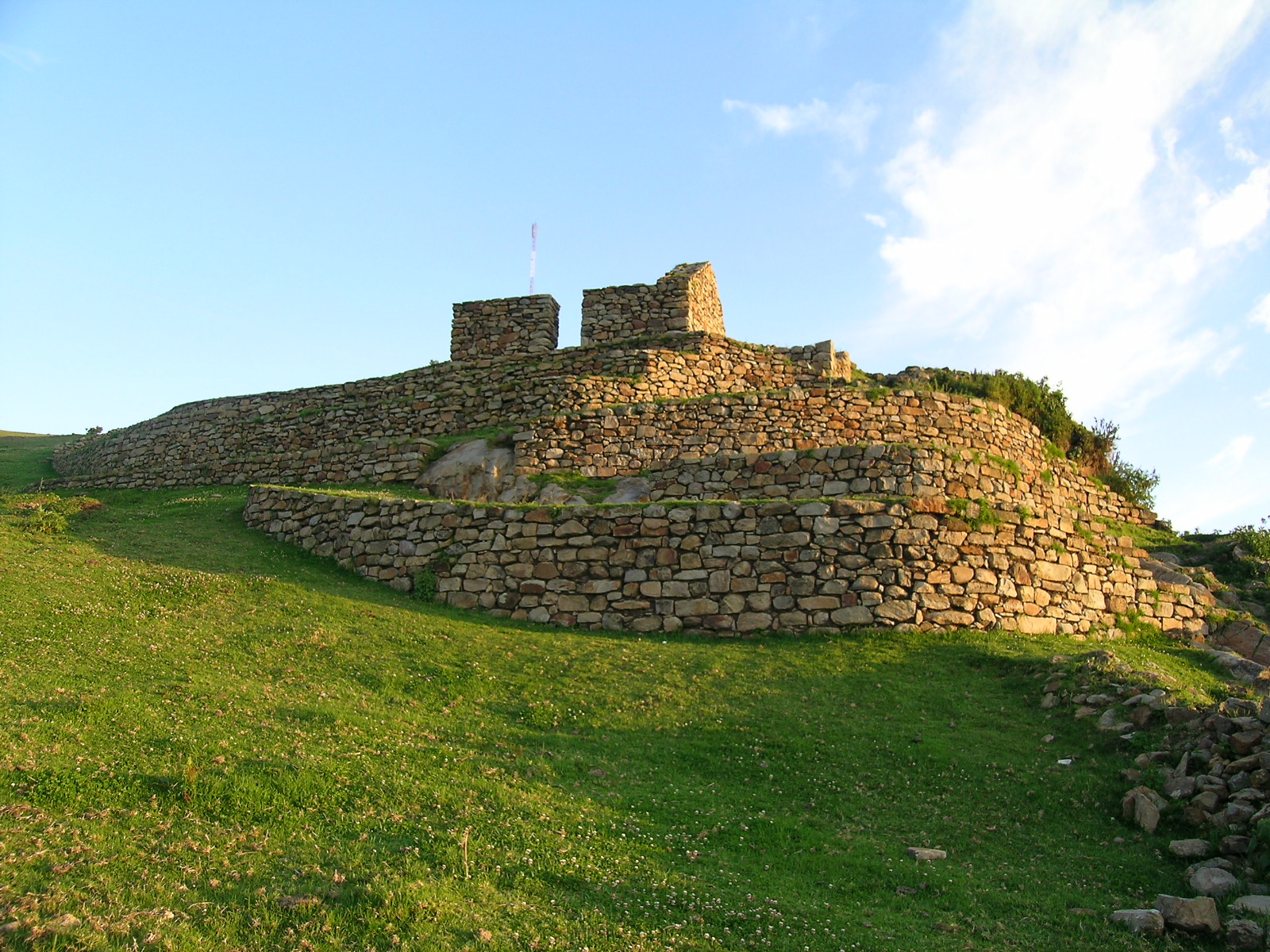 Miradas: COJITAMBO: TEMPLO DE ALTURA