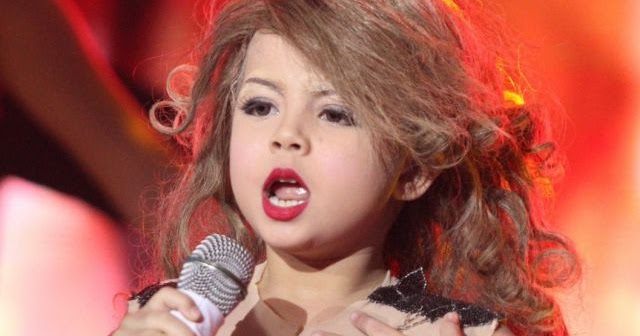 'Mini Taylor Swift' impresiona millones de personas con su talento | El ...