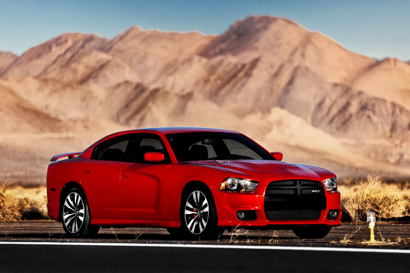 Carros Brazuca: Novo Dodge Charger SRT8