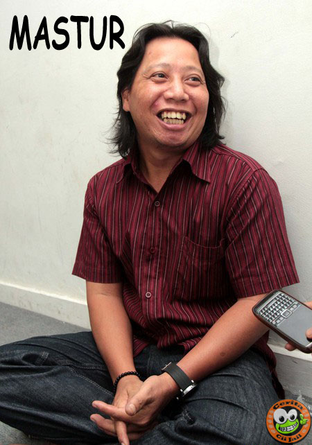 Foto Hot Syahrini MASTUR-BASI Tersebar di Internet! - Gadis Cantik News