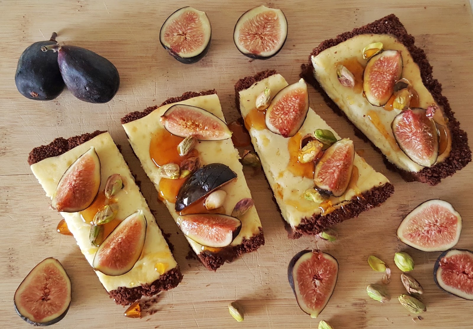 Ricotta Plain Cheesecake & Figs