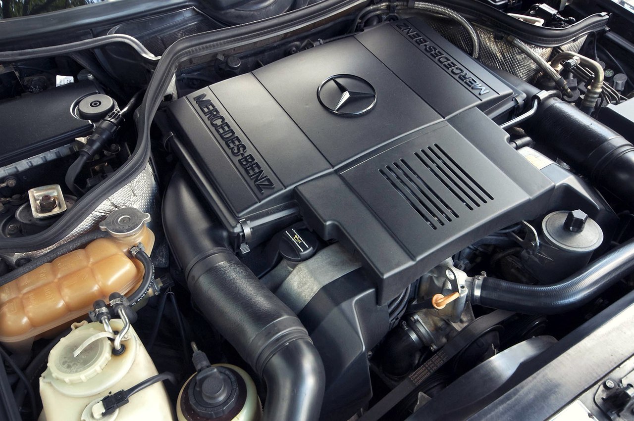 BENZTUNING: 1994 Mercedes-Benz W124 E500 Limited Edition