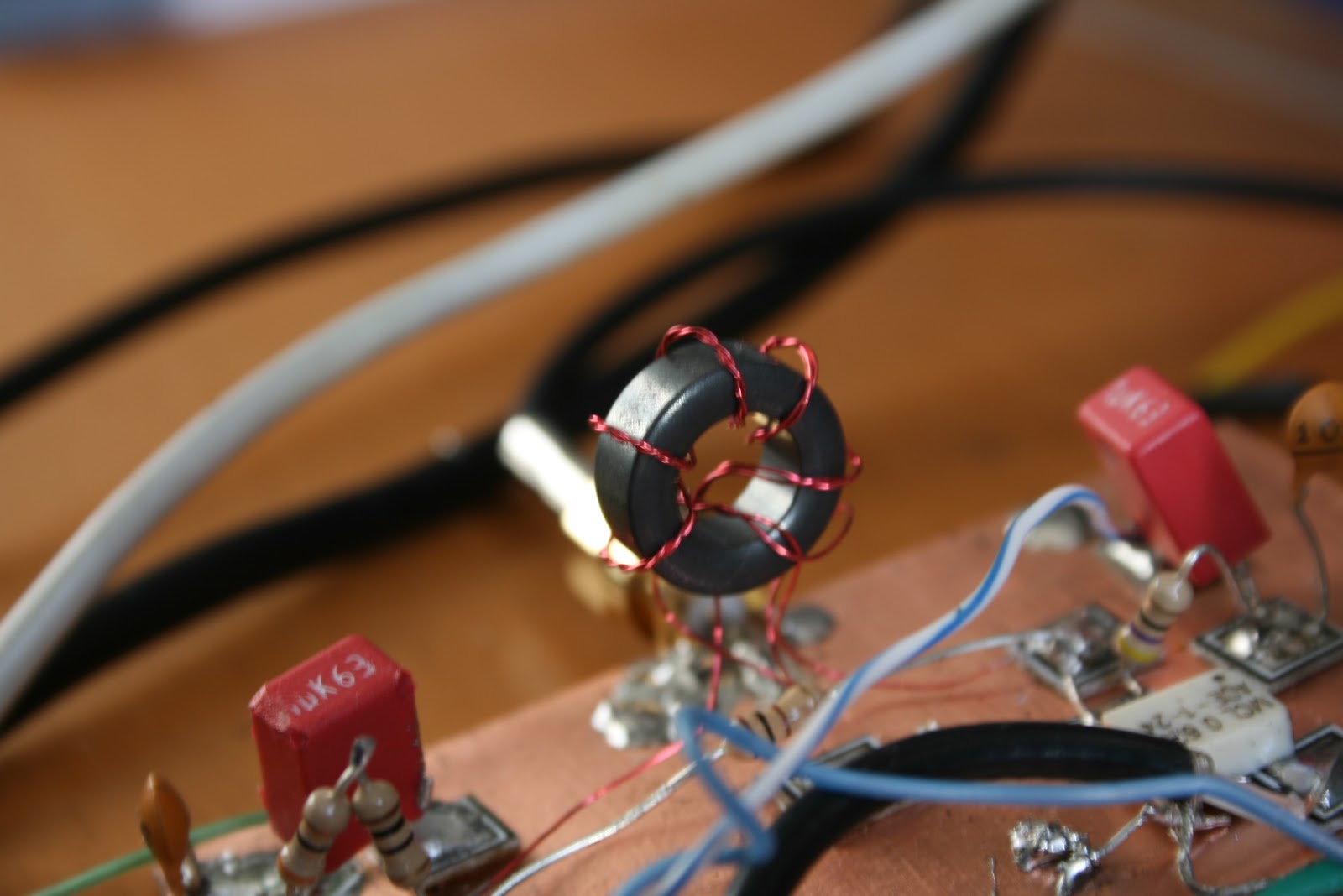 Jottings on Amateur Radio: Homebrew SDR HF Transceiver - RF Splitter