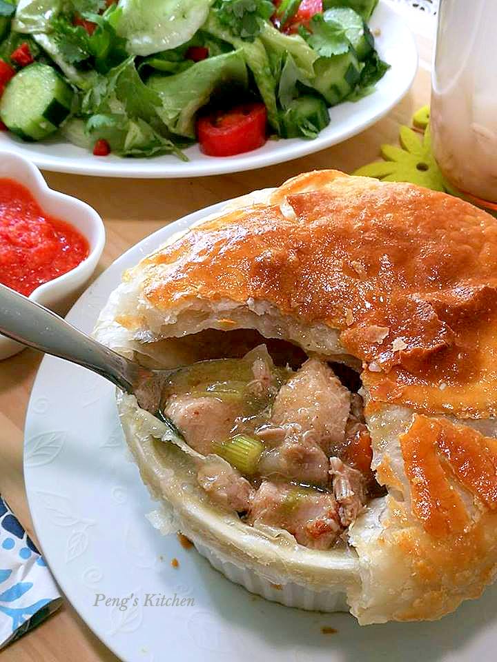 Peng's Kitchen: Cooking with "Dancing Chef" : Hainanese Chicken Rice ...