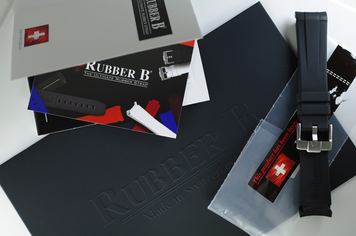 Rubber B versus Everest Comparison Review - Two Rubber Straps for Rolex ...