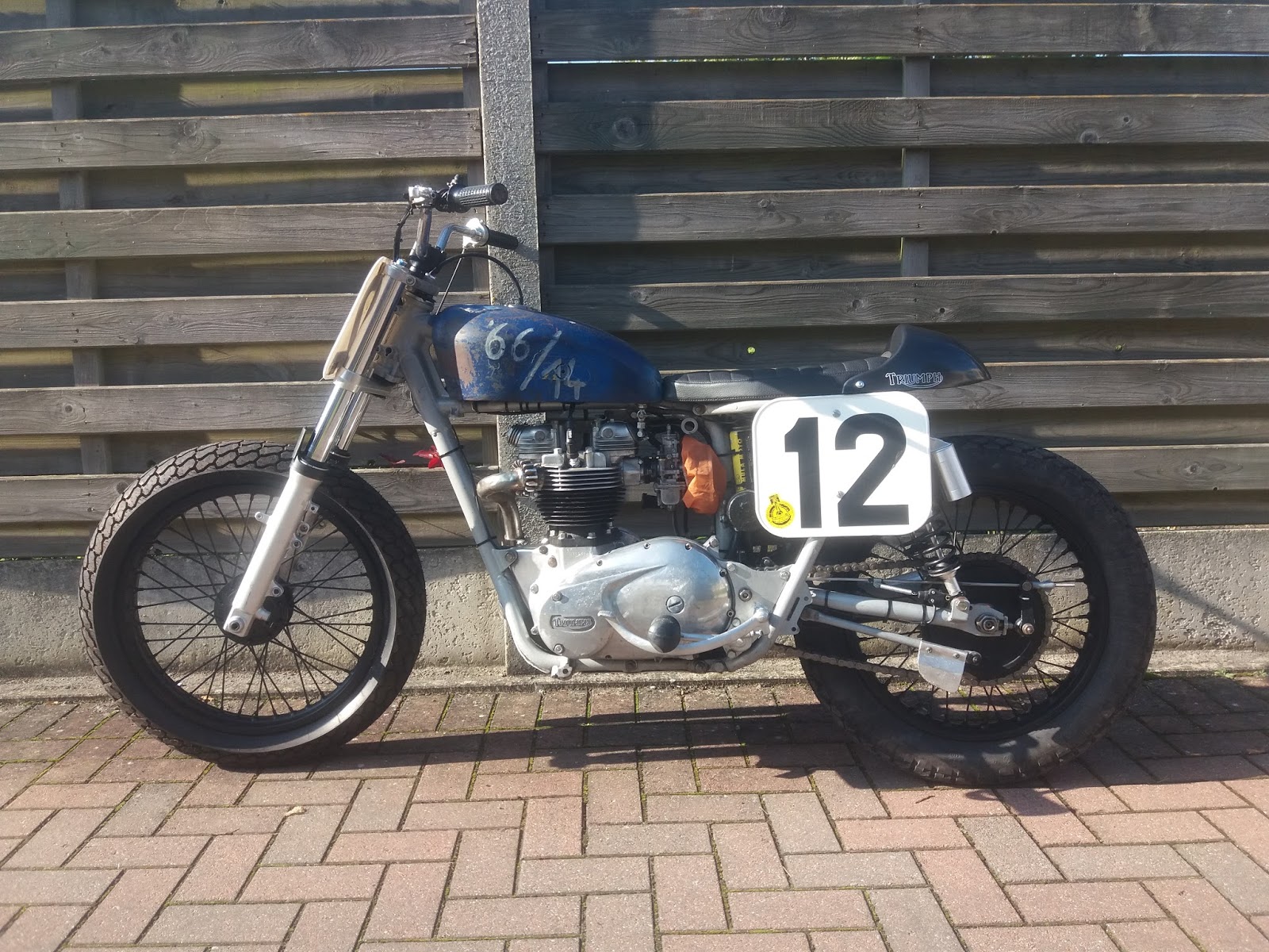 JTbrothers motorcycles: Triumph flat tracker