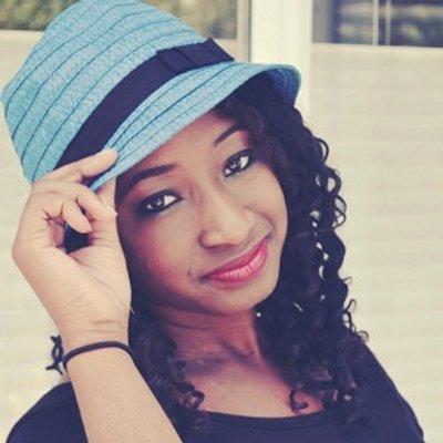 Words Feather Blog: Reseña: Lo que quedó de ti - Sarah Everett.