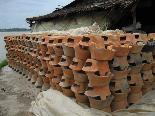 Amazing Vietnam: Hồn quê từ những chiếc cà ràng