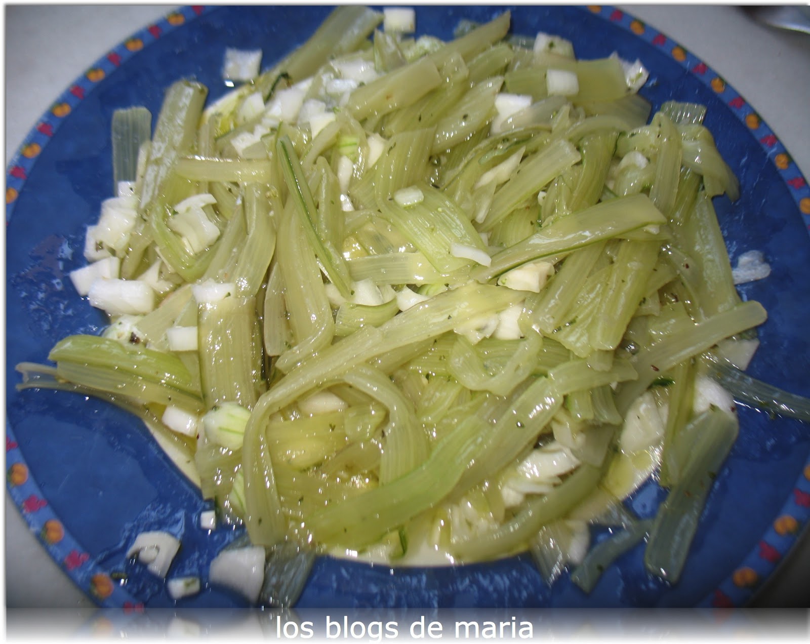 - Los Blogs de María -: Ensalada de pencas de acelgas