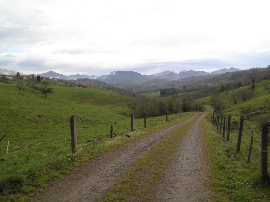 Rutas BTT, LLames de Parres, y algo mas: Llames de Parres - Pendas ...