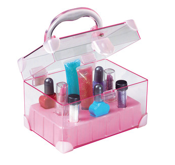 Fashion Girl: A Complete Pack of Beauty Products - Magic MakeUp Box ...