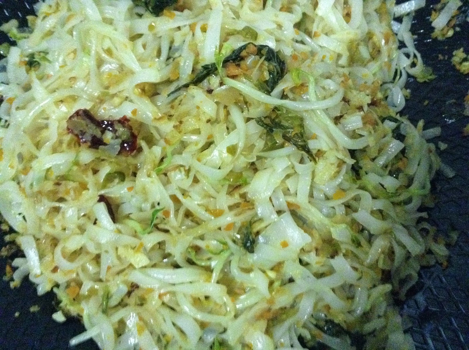 Simply Cooking and Health: Bean sprouts with noodles.