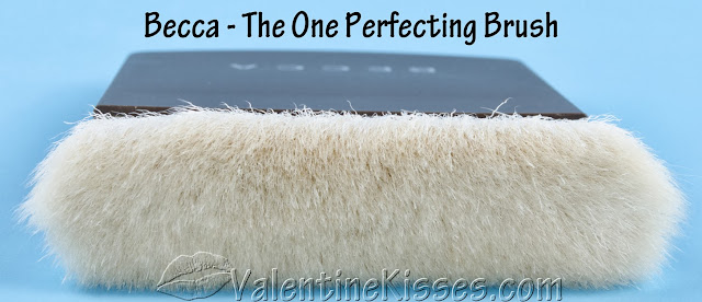 Valentine Kisses: Becca The One Perfecting Brush - pics, review