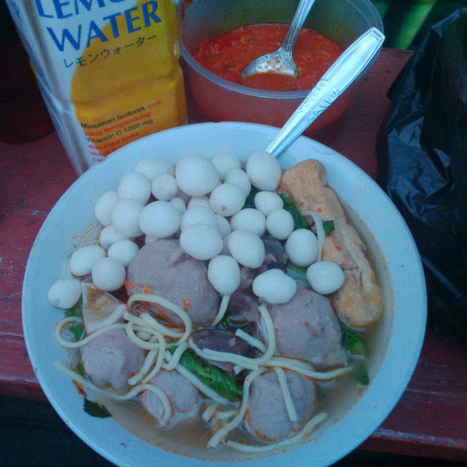 Bakso Mantep Solo Emang Mantap Pedasnya! | Bakso Guide