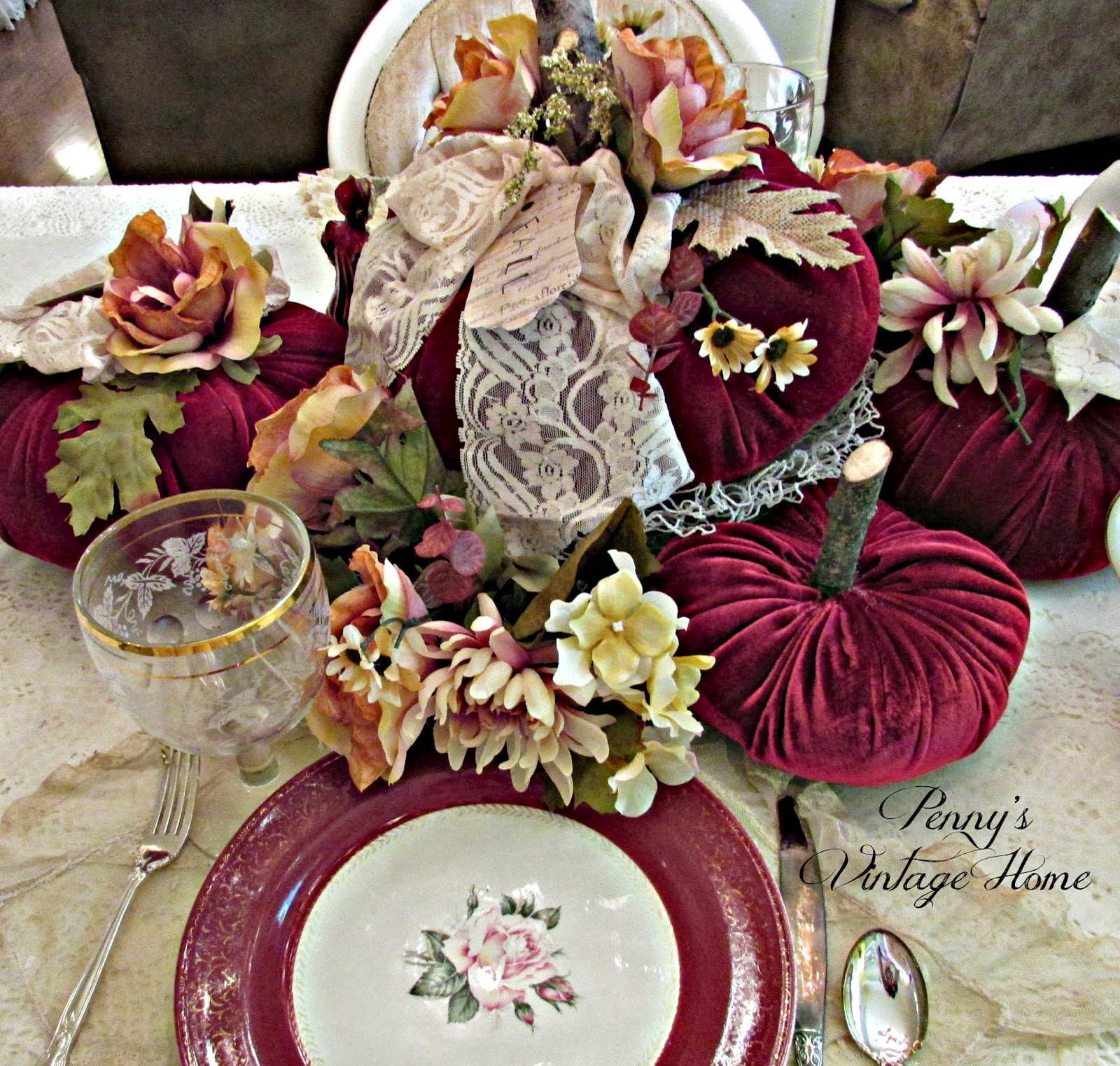 Penny's Vintage Home: Velvet Pumpkins Fall Centerpiece