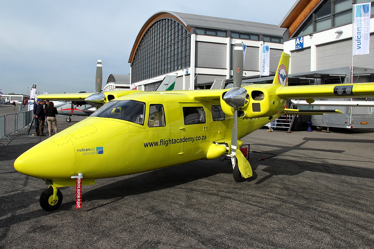 Eastwings: Vulcanair P68R * Progress Flight Academy * I-PDVC