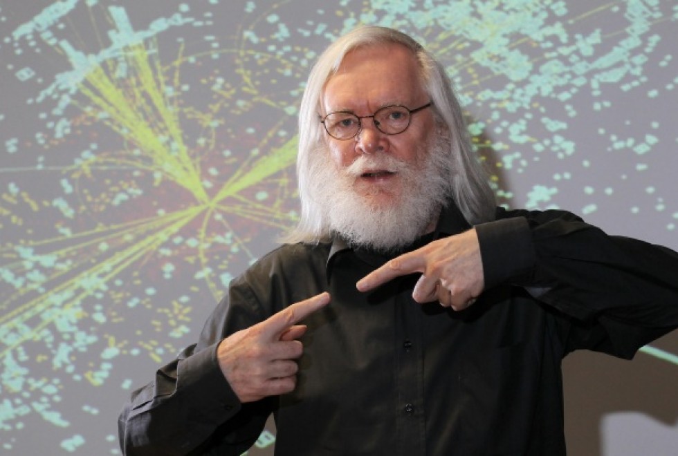 John Ellis : Οι φυσικοί χρειάζονται φαντασία και θάρρος