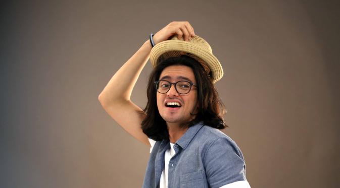 Kumpulan Foto dan Biodata Omar Daniel (Reno - Dia) - Kajian Berdakwah