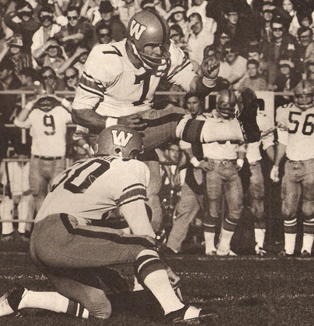 Botté d'envoi: Don Jonas