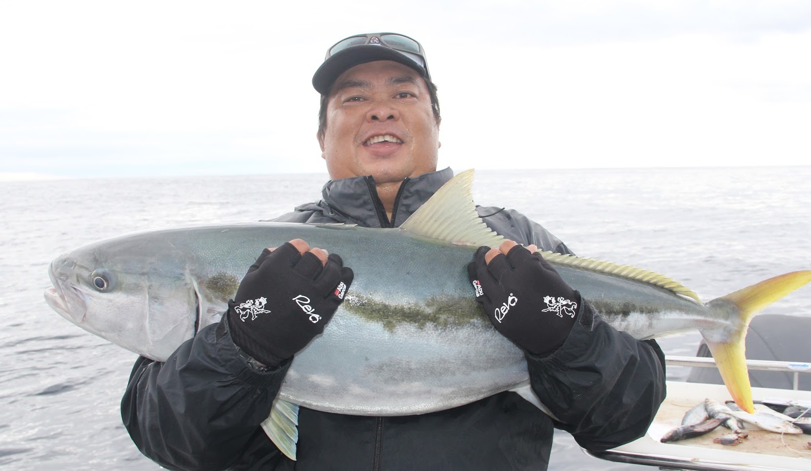 Freshwater to saltwater fishing by lure casting, micro/light jigging ...